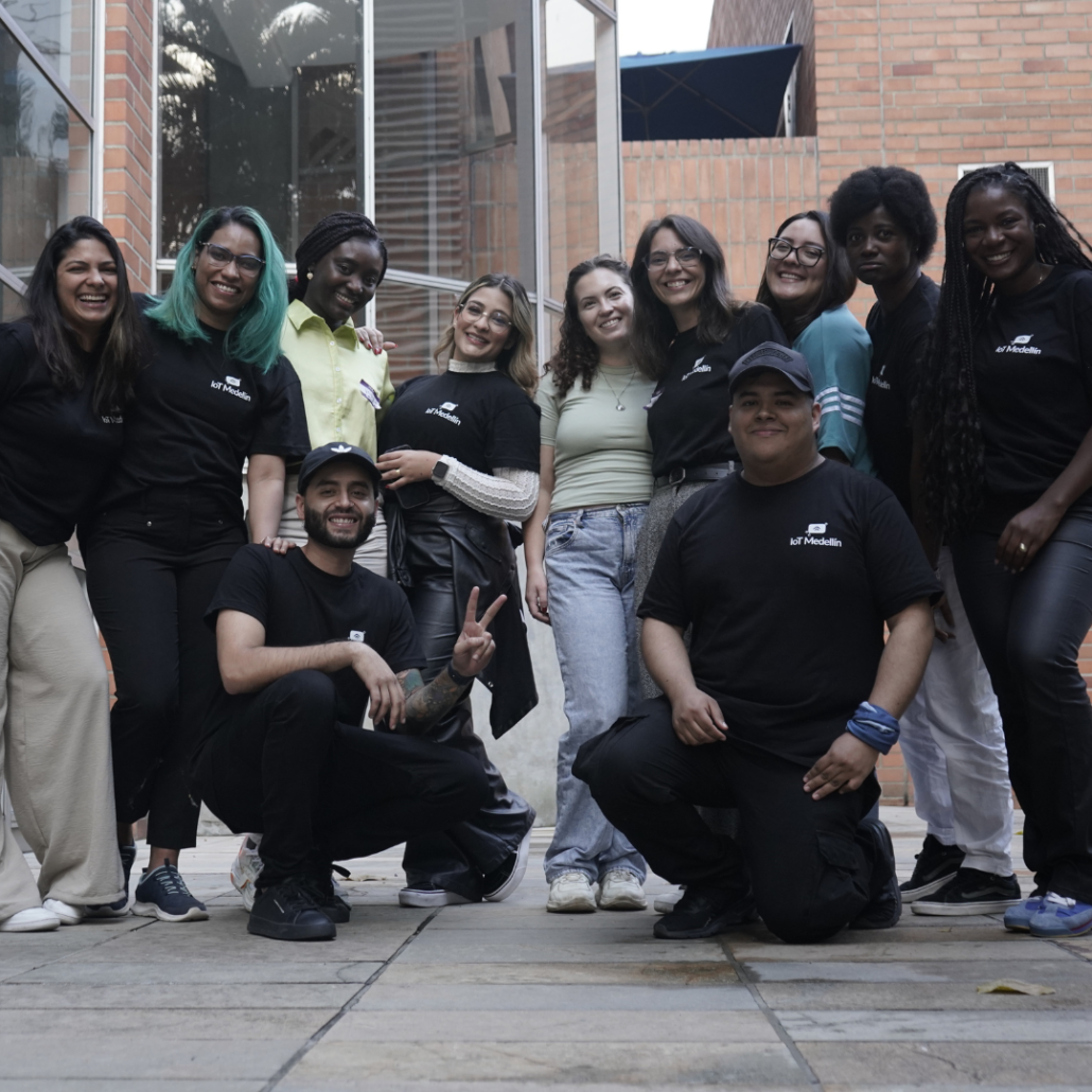 Seeed Studio and the IoT Medellín Community Drive Technological Innovation in Collaboration with ...